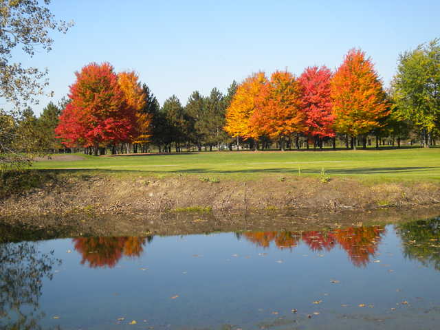 Willow Springs Golf And Country Club In Vassar
